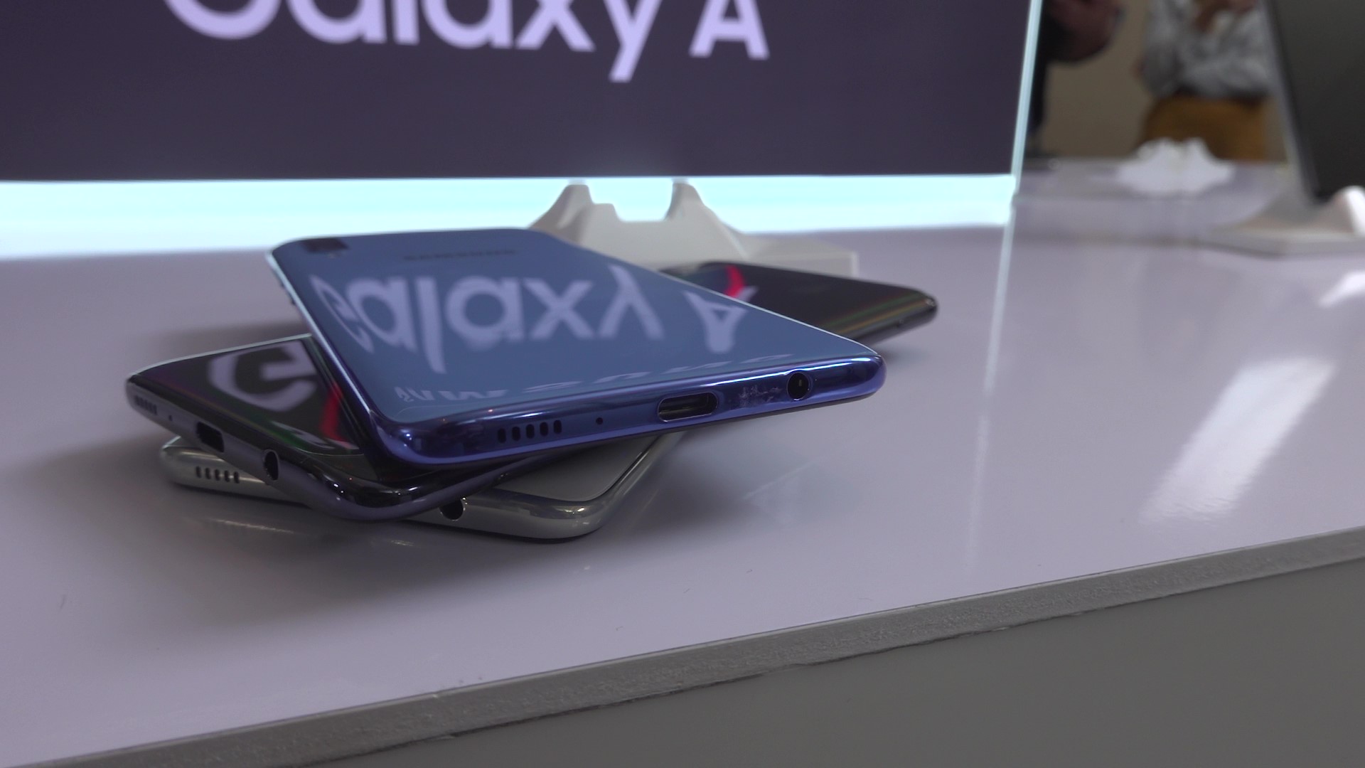 Samsung Galaxy A70 Hands-On » YugaTech | Philippines Tech News & Reviews