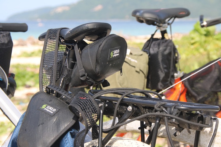 Siklo Pilipinas turns old tires into stylish bags » YugaTech ...