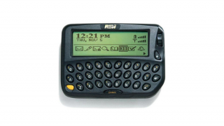 Remembering iconic BlackBerry phones » YugaTech | Philippines Tech News ...