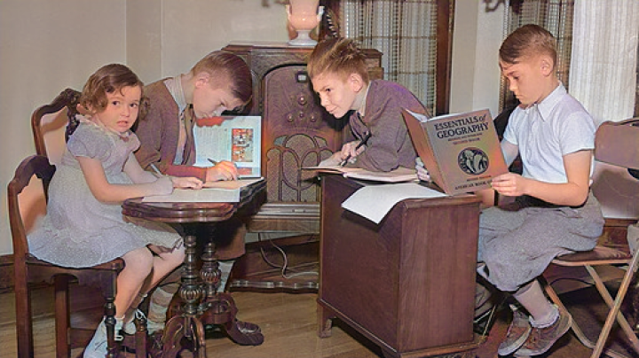 Growing up with Distance Learning: 5 Trials of the Covid Generation ...